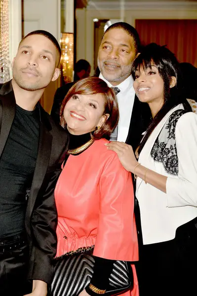 "Fame" Actress Debbie Allen Flaunts Rare Family Love With Husband ...