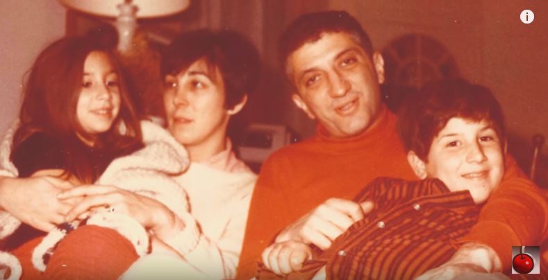 Tom Sosnoff Bio: Age, Married, Family, Wife, Net Worth | All Revealed